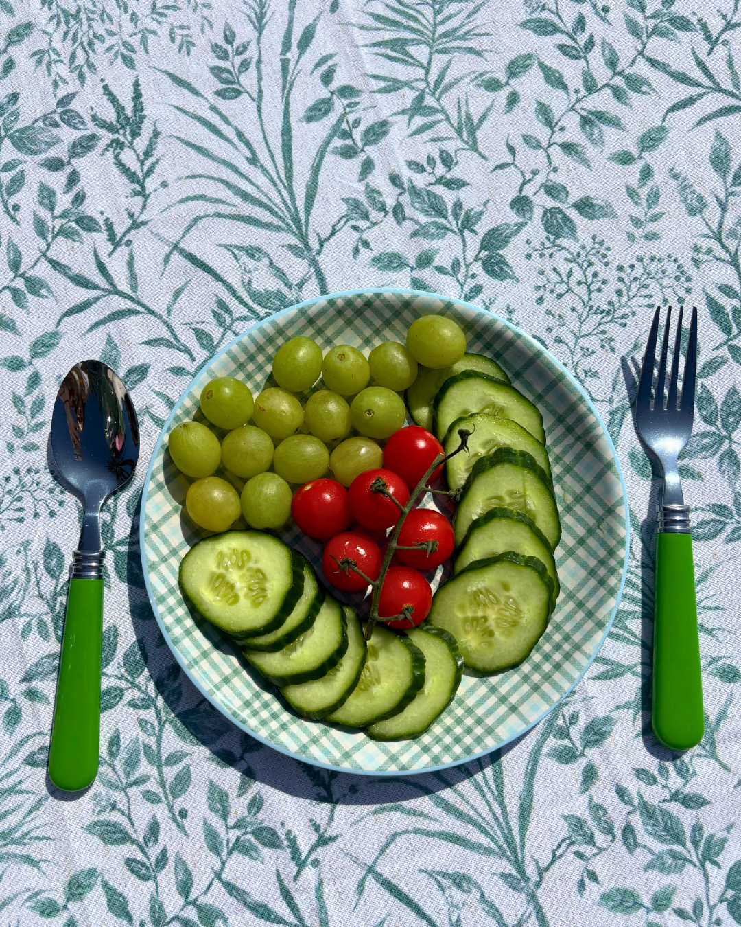 How to Match Fruit and Veggie Colors to Your Flatware – ANNOVA