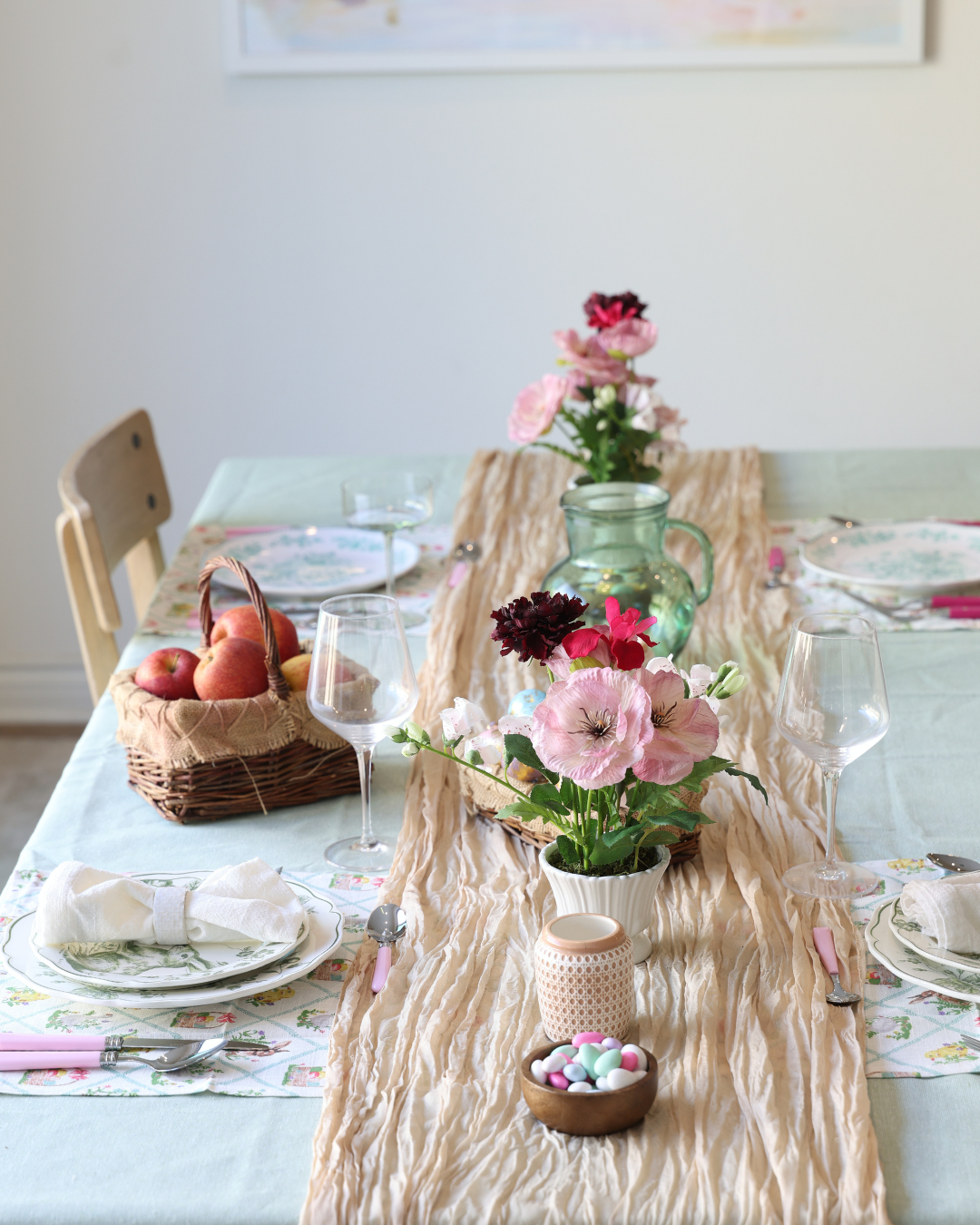 How to Style Pastel Flatware for an Elegant Easter Table – ANNOVA