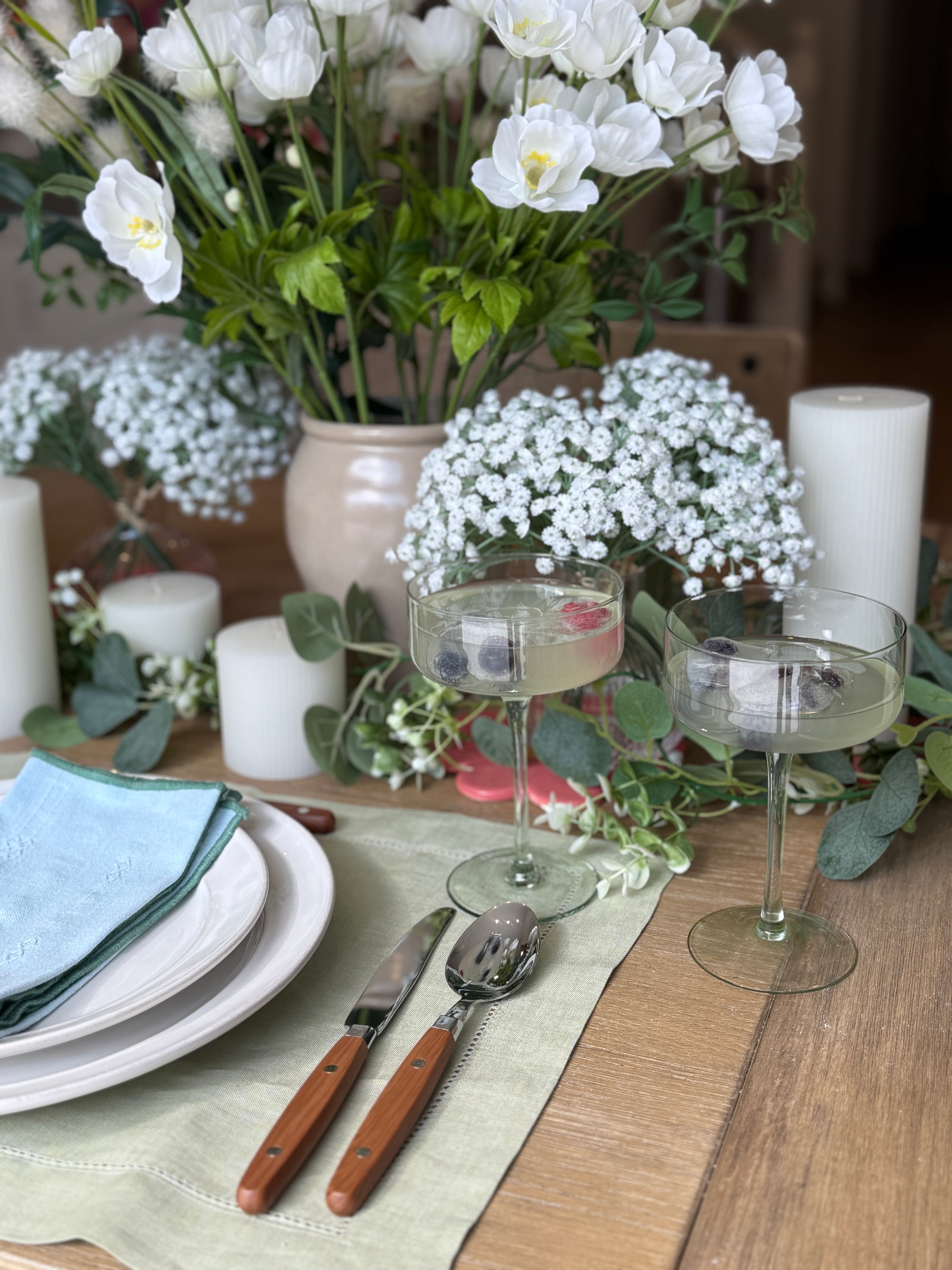 Here’s How to Brighten your Dull Table with ANNOVA